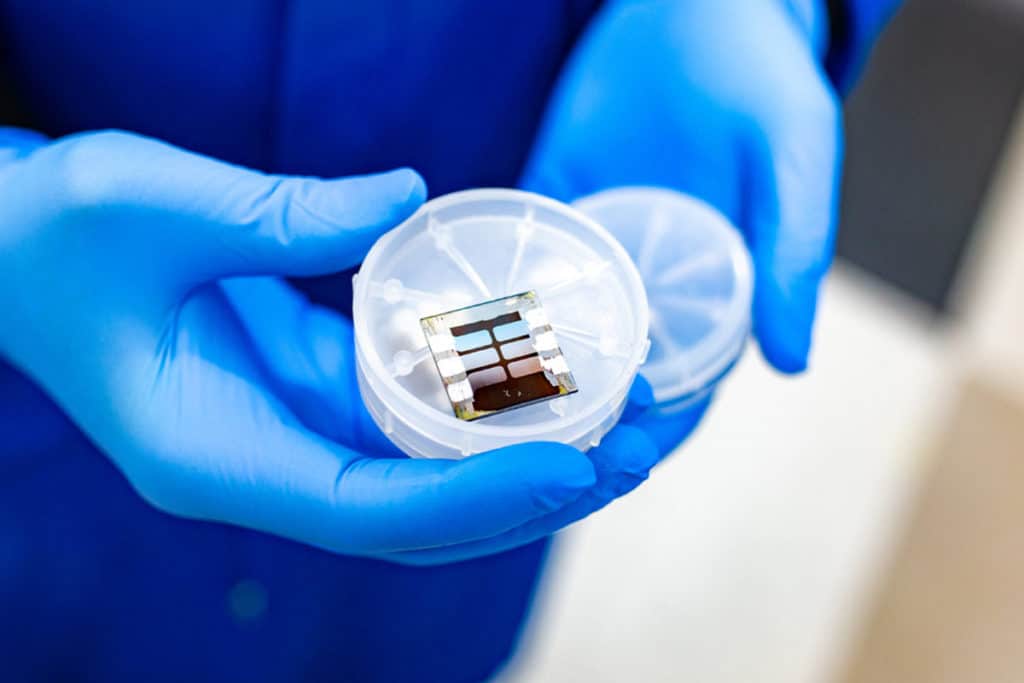 UT Dallas and NovaCentrix collaborate on the future of solar panel ...